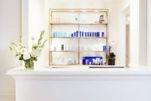 Toronto Plastic Surgeon Dr. Motakis - Expert Cosmetic Surgery in Ontario