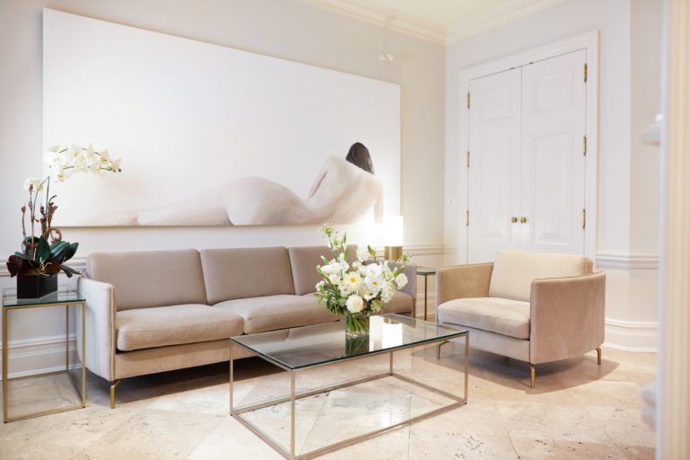 Toronto Plastic Surgeon Dr. Motakis - Expert Cosmetic Surgery in Ontario